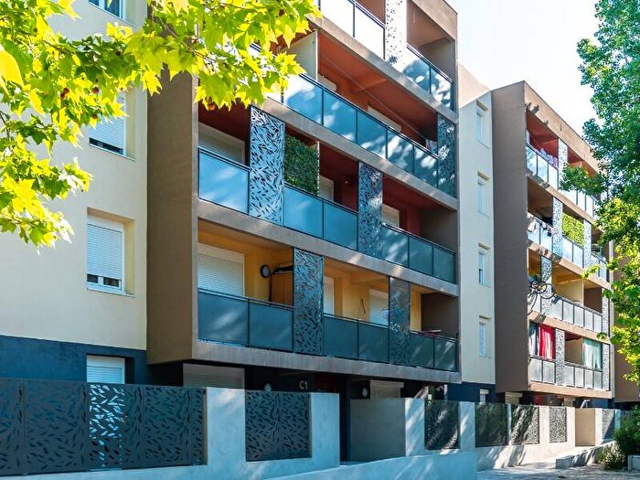 Appartement à louer - Amandiers, Carpentras - 3 pièces