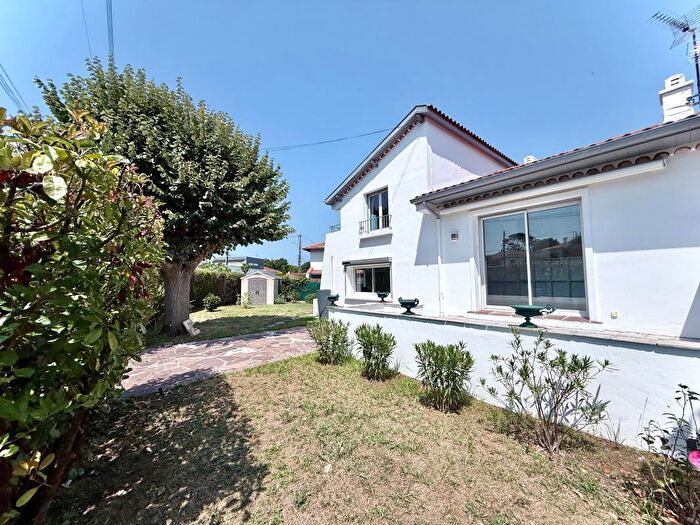 Maison 4 pièces à vendre à Anglet, Centre-ville, Saint-Jean