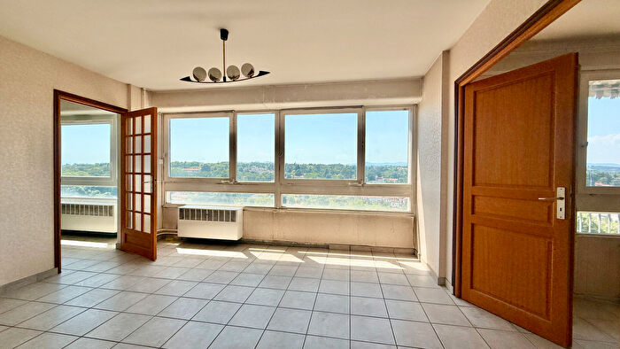 Appartement 4 pièces à vendre - Oullins, Glacière, Montmein