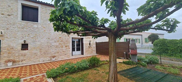 Maison 4 pièces à Sablonceaux, à louer
