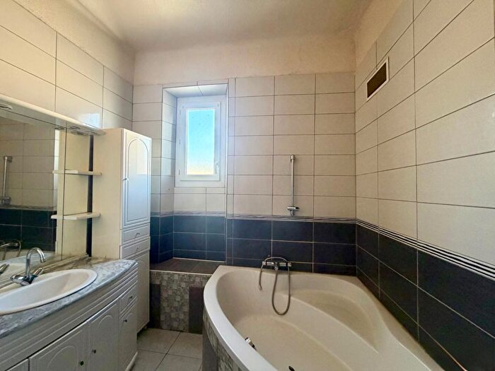Maison 7 pièces à vendre à Saint-Ambroix