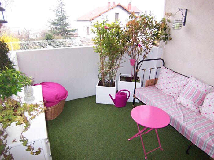 Appartement à louer - Clermont-Ferrand, Chanteranne, La Glacière - 6 pièces - 4 chambres