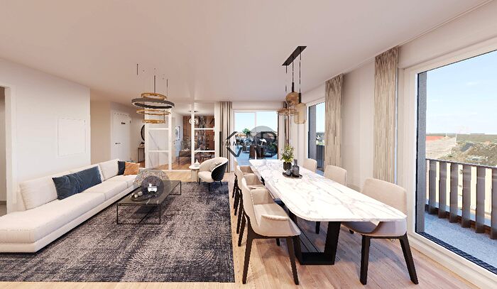 Appartement à vendre - Thionville, Briquerie - 5 pièces - 4 chambres