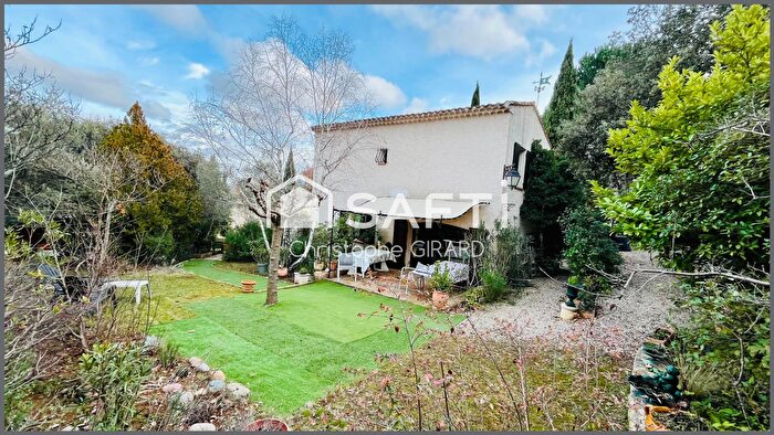 Maison à vendre - La Tour-dAigues - 6 pièces - 4 chambres
