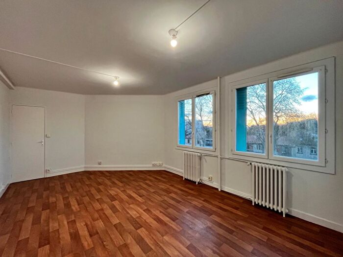 Appartement à louer - Toulouse, Pont des Demoiselles, Saint-Exupéry - 1 pièce