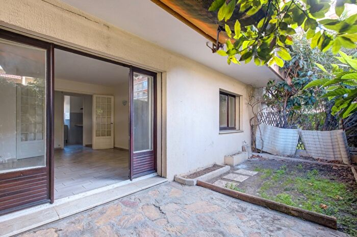 Appartement à vendre - Le Cannet, Bas Cannet - 2 pièces - 1 chambre