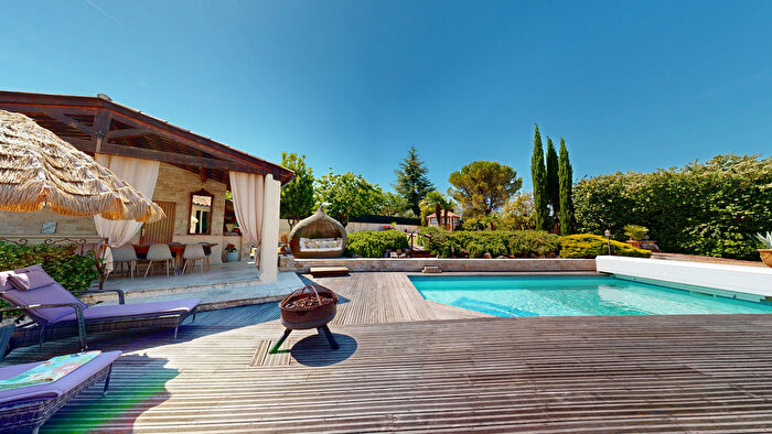 Maison 6 pièces à Valensole, à vendre