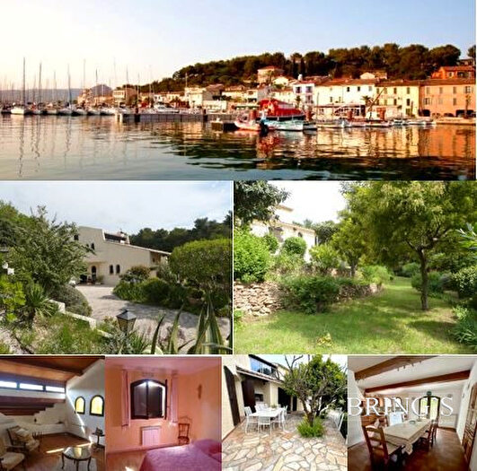 Maison à vendre - Saint-Mandrier-sur-Mer - 6 pièces - 4 chambres