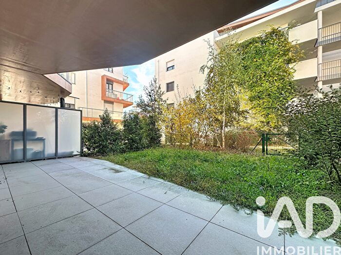 Appartement à vendre - Décines-Charpieu, Berthaudière - 3 pièces - 2 chambres