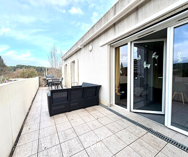 Appartement à vendre - Fuveau - 3 pièces - 2 chambres