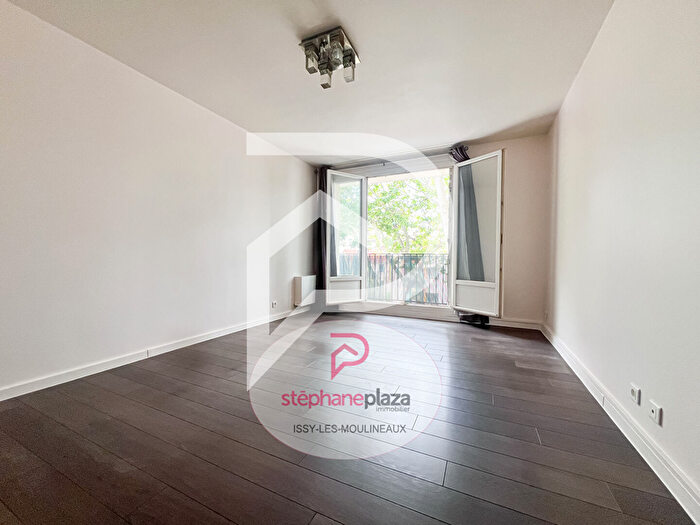 Maisons à vendre et appartements à louer - 1
