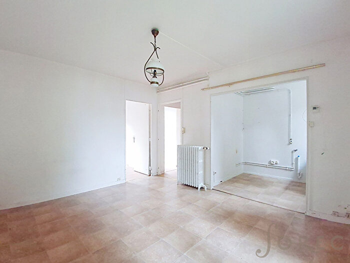 Appartement à louer - Thionville, Côte des Roses - 3 pièces - 2 chambres