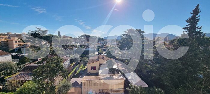 Appartement à louer - Mandelieu-la-Napoule, Les Termes - 1 pièce