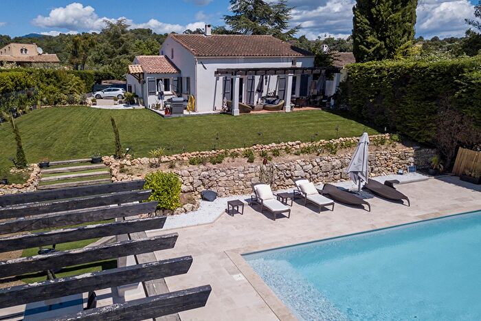 Valbonne : Maison 5 pièces à vendre