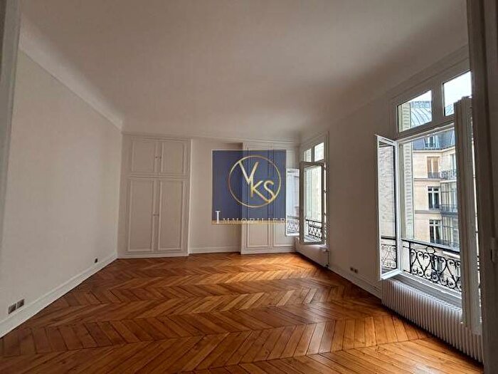 Appartement à louer - Paris ème arrondissement - 4 pièces - 3 chambres