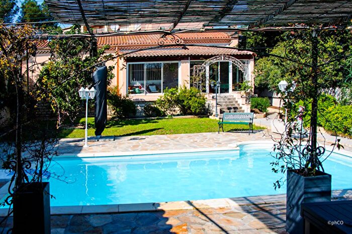 Maison à vendre - Martigues, Ferrières, Hôtel de Ville, LIle - 10 pièces - 6 chambres