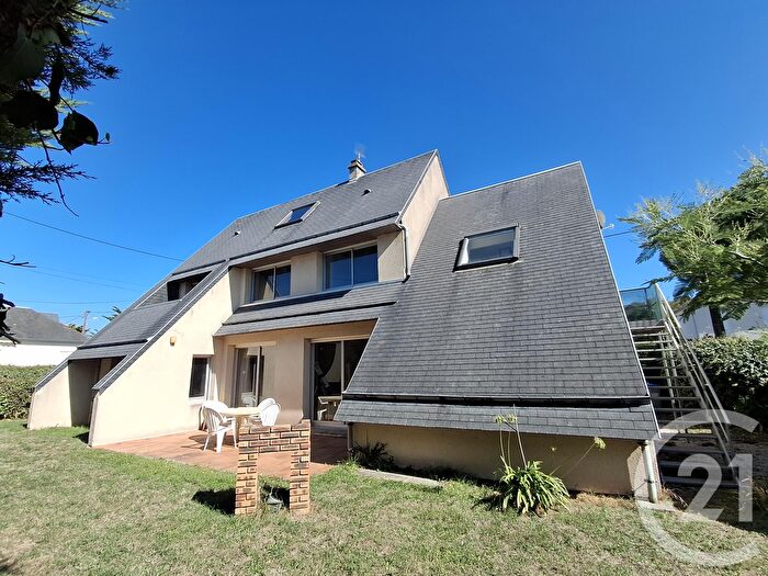 Maison 6 pièces à Jullouville, à vendre