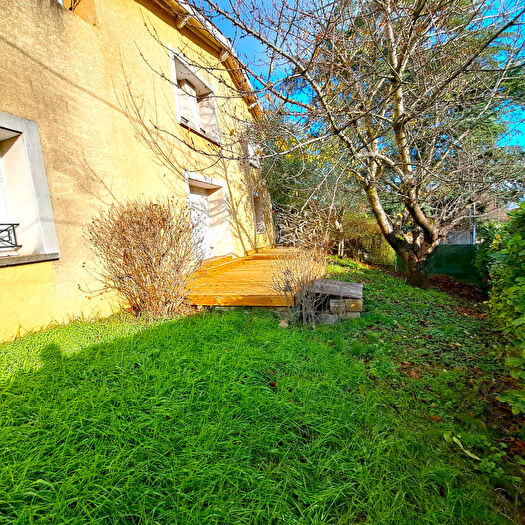 Appartement à vendre - Saint-Genis-Laval, Centre-ville - 5 pièces - 4 chambres