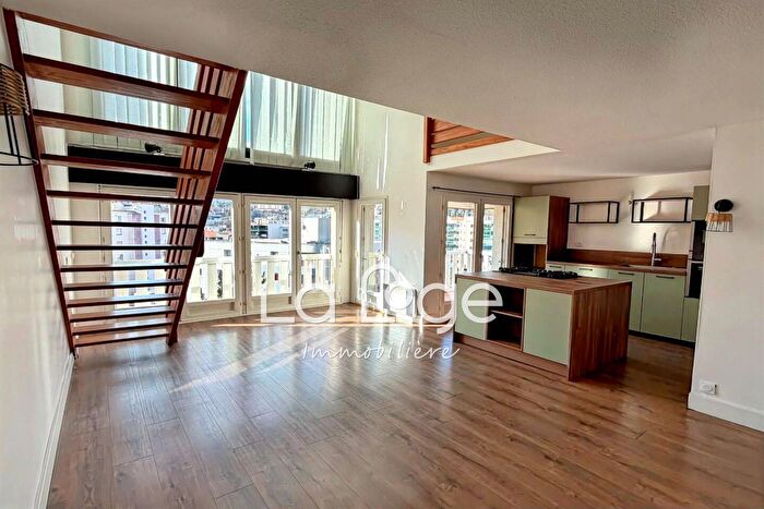 Appartement à louer - Gap - 5 pièces - 4 chambres