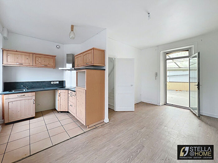 Appartement à vendre - Saint-Quay-Portrieux - 4 pièces - 3 chambres