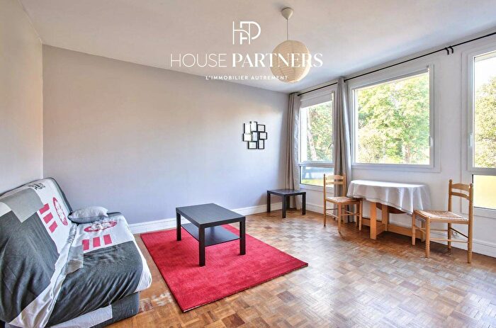 Appartement à louer - Rueil sur Seine-Plaine-Gare, Rueil-Malmaison - 1 pièce