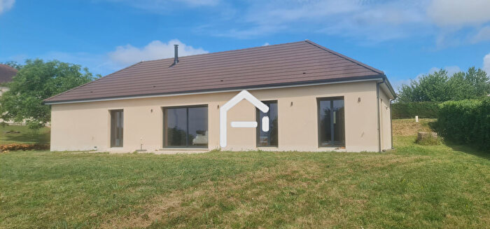 Saint-Robert : Maison 5 pièces à vendre