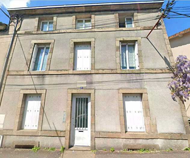Maison à vendre - Bressuire, Centre-ville - 10 pièces