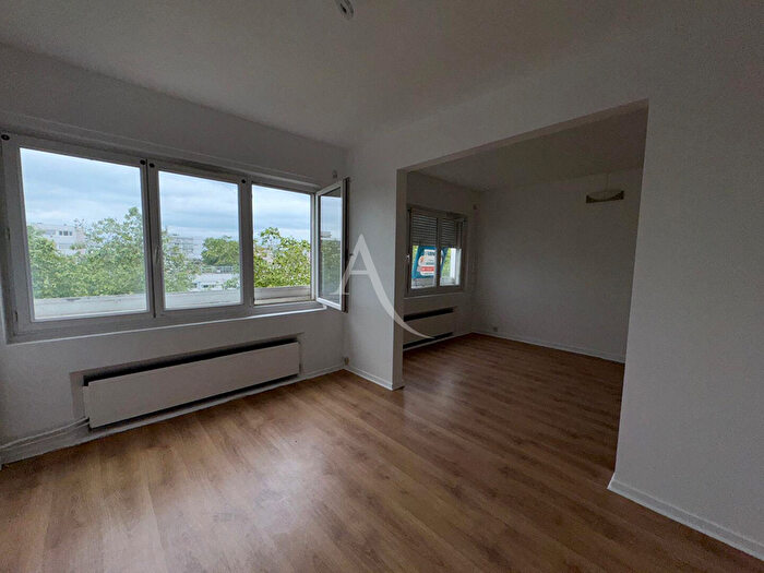 Appartement à louer - Meaux, Beauval Colbert - 2 pièces - 1 chambre