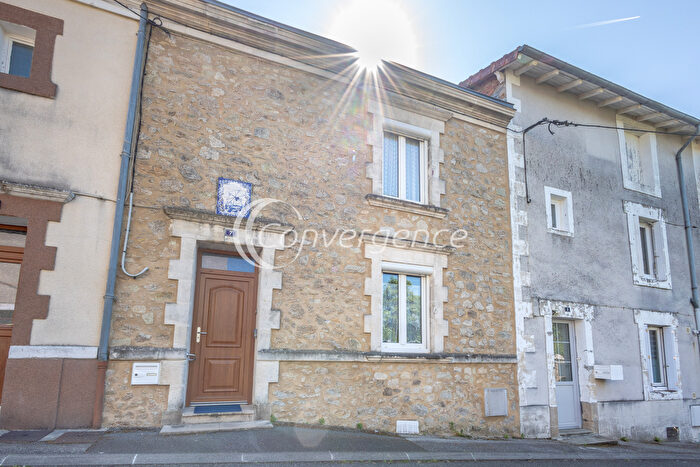 Maison à vendre - Saint-Junien - 4 pièces - 3 chambres