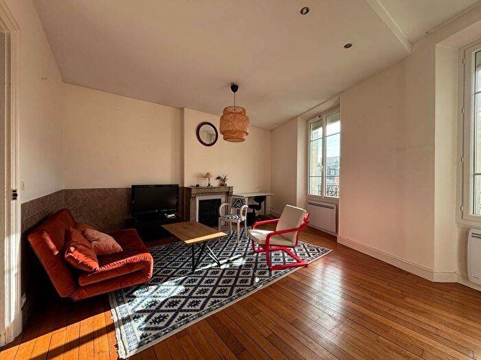 Appartement à louer - Centre Ville, Reims - 3 pièces - 1 chambre