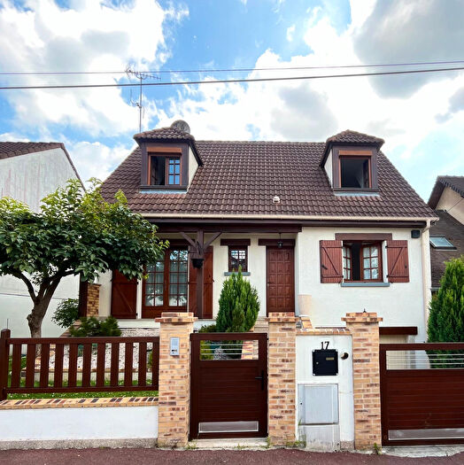 Maison à vendre - Tremblay-en-France, Le Bois Saint-Denis - 6 pièces - 4 chambres