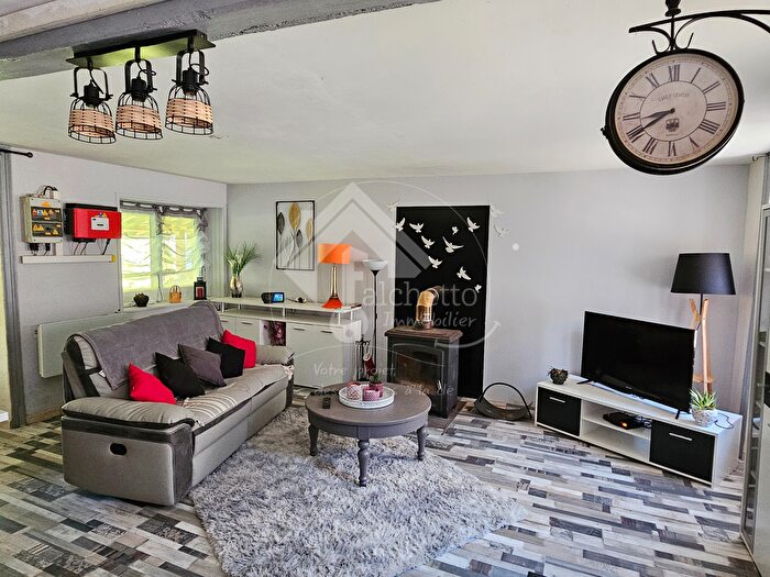 Maison à vendre - Saint-Clément - 3 pièces - 2 chambres