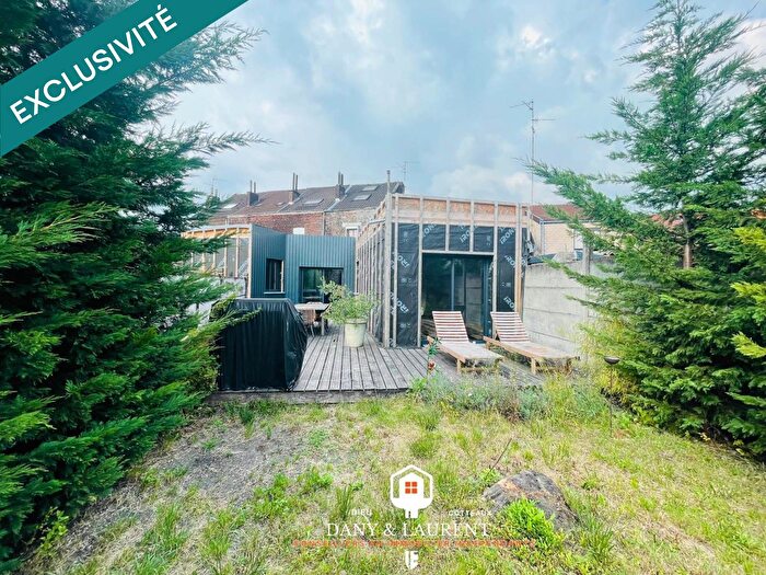 Maison à vendre - Raismes, Centre-ville, Gare - 8 pièces - 5 chambres