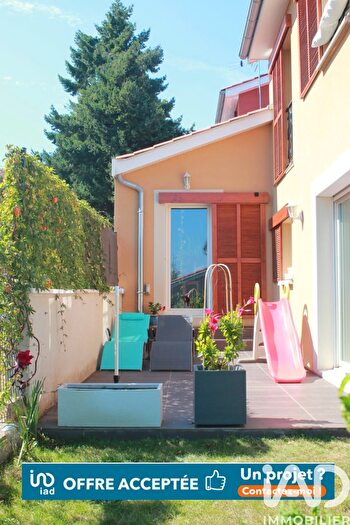 Maison à vendre - Pierre-Bénite - 5 pièces - 4 chambres