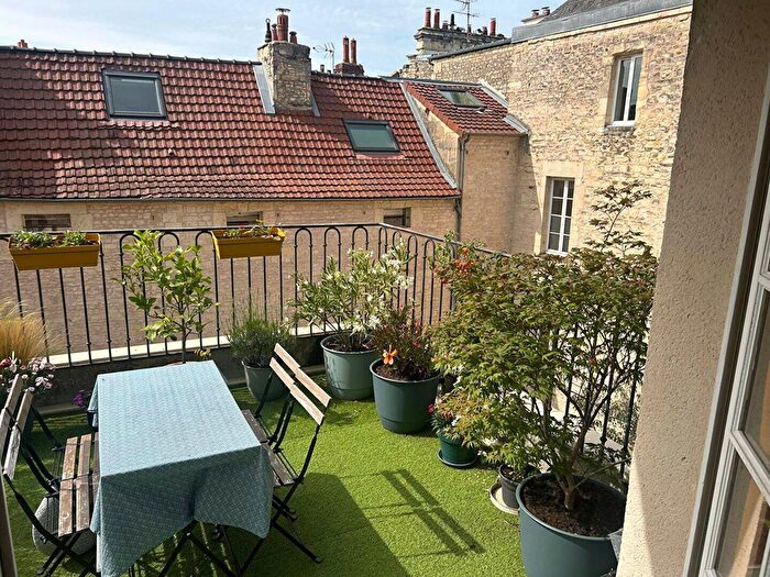 Centre Ancien, Caen - Appartement 4 pièces à louer
