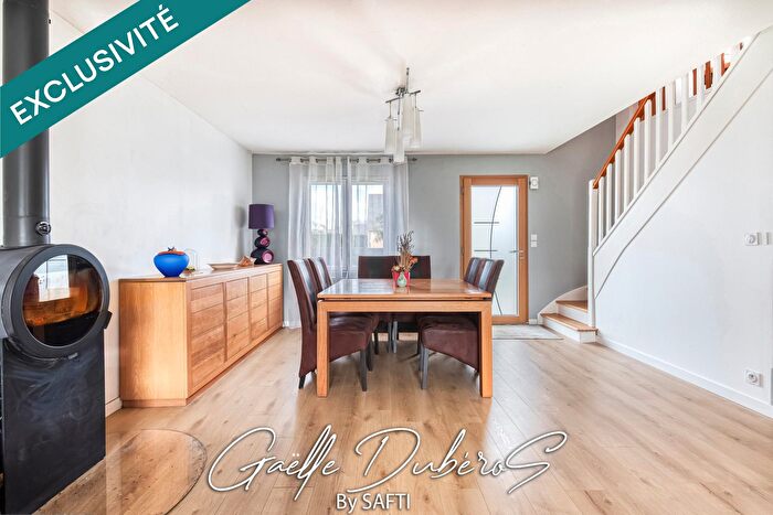 Maison à vendre - Trélazé - 6 pièces - 4 chambres