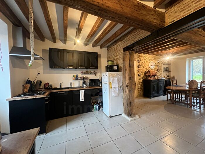 Maison 6 pièces à vendre - Saint-Amand-en-Puisaye