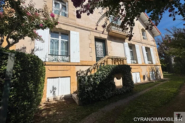 Maison à vendre - Bergerac - 9 pièces - 3 chambres