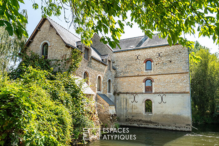 Noyen-sur-Sarthe - Maison 8 pièces à vendre