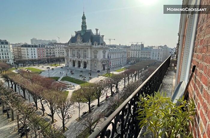 Appartement à louer - Levallois-Perret, Centre-ville - 3 pièces - 2 chambres