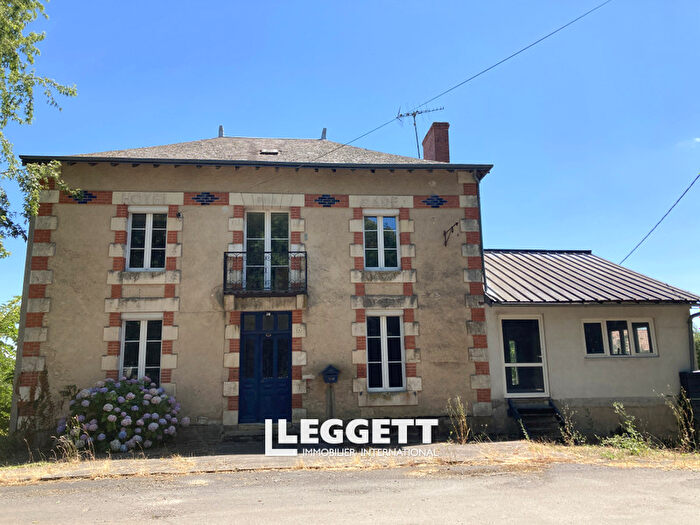 Maison à vendre - Saint-Martin-lArs - 6 pièces - 5 chambres