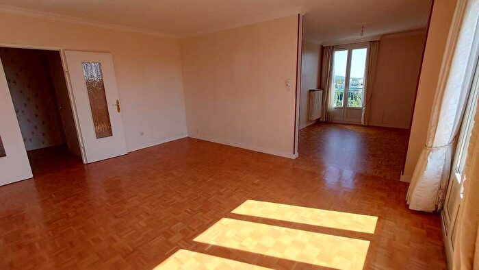 Appartement à louer - Avenues, Compiègne - 3 pièces - 2 chambres