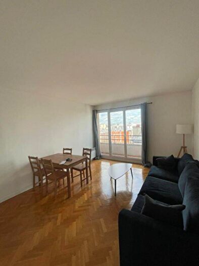 Villette Quatre Chemin, Aubervilliers : Appartement 2 pièces à louer