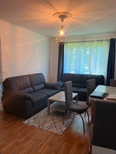 Appartement à louer - Joliot Curie-Cimetière, Clichy-sous-Bois - 3 pièces - 2 chambres