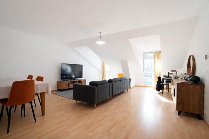 Appartement à vendre - Vaujours - 3 pièces - 2 chambres