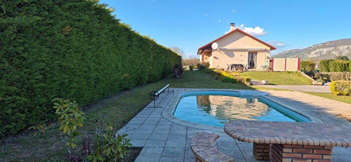 Maison à vendre - Peyrieu - 4 pièces - 3 chambres