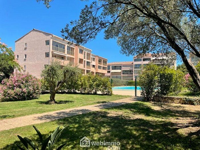 Appartement à vendre - Sainte-Maxime, Virgiles, Capet dAzur, Souleyas, Croisette - 2 pièces - 1 chambre