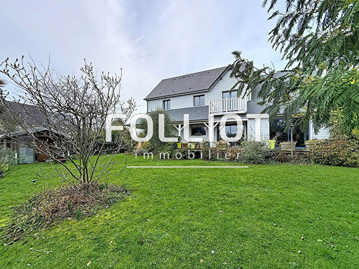 Maison à vendre - Jullouville - 7 pièces - 4 chambres