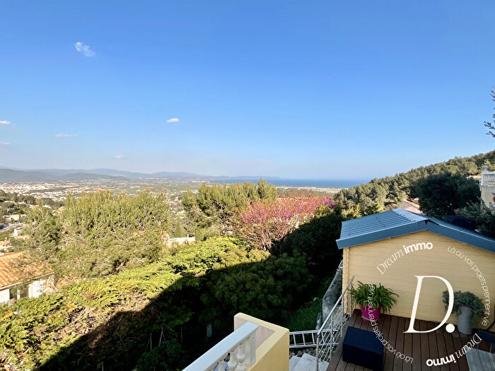 Maison 6 pièces à vendre à Hyères, Costebelle, Almanarre