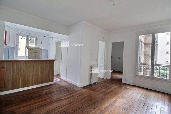 Appartement 2 pièces à Paris 17ème, La Fourche, Guy Moquet, à louer